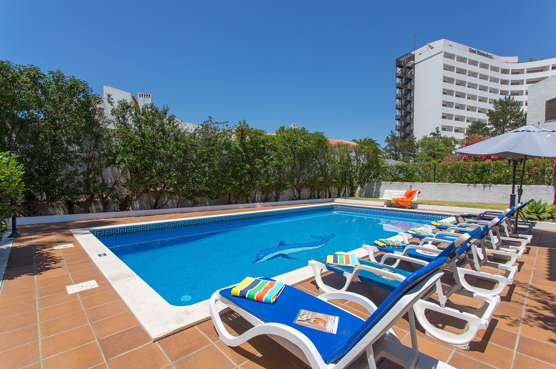 Villa Montechoro In Praia D'Oura, Algarve | Villa Plus