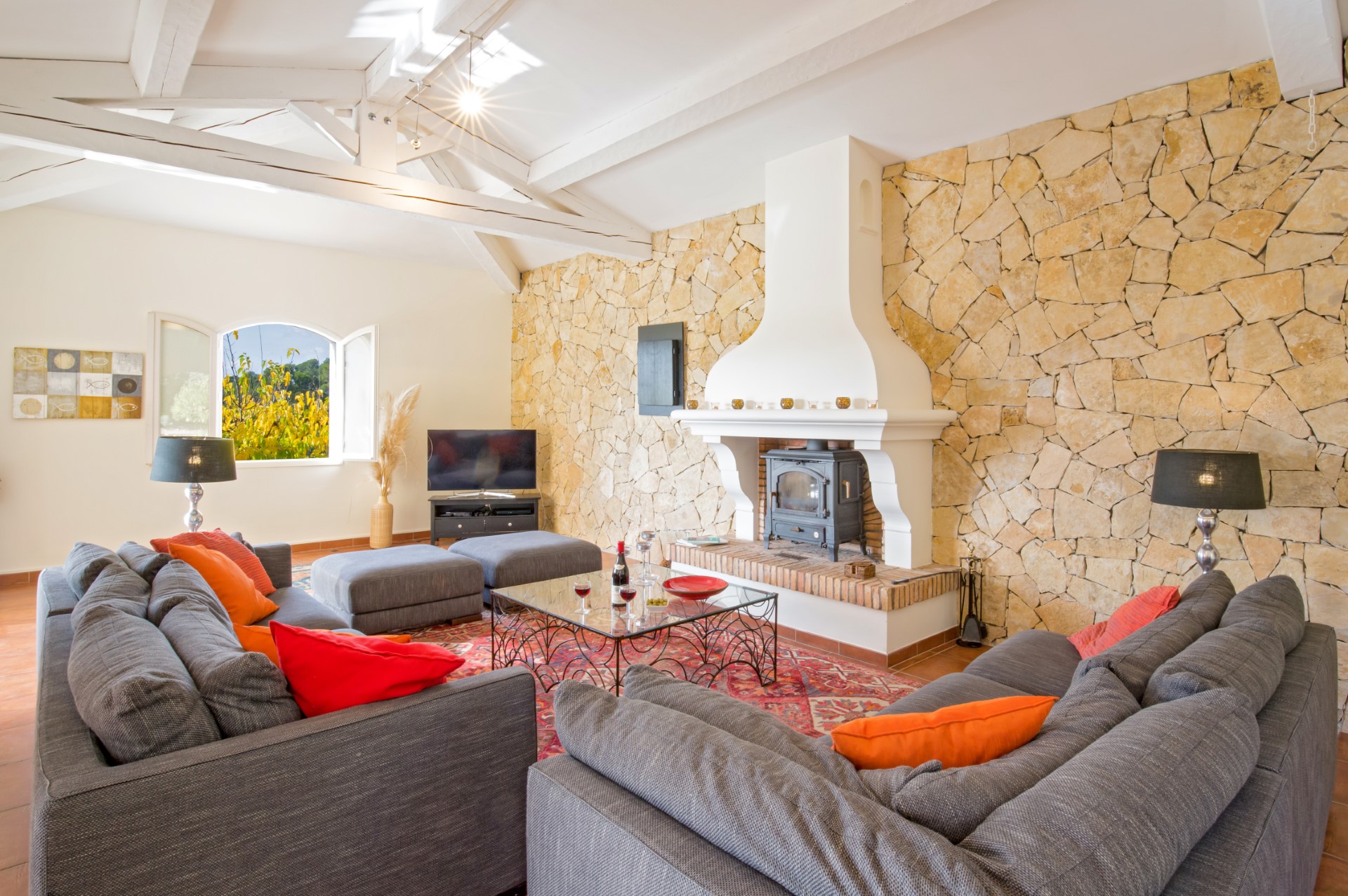 Villa Les Etoiles In Lorgues, French Riviera | Villa Plus