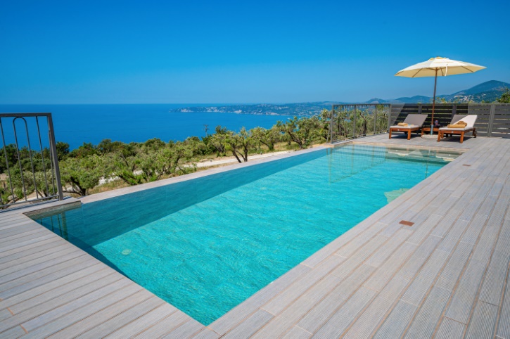 Villa Holiday Specialist | Hand-Picked Villas | Villa Plus