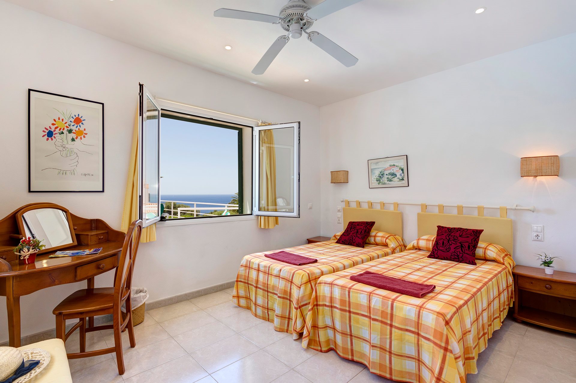 Villa Gecko In Santo Tomas, Menorca | Villa Plus