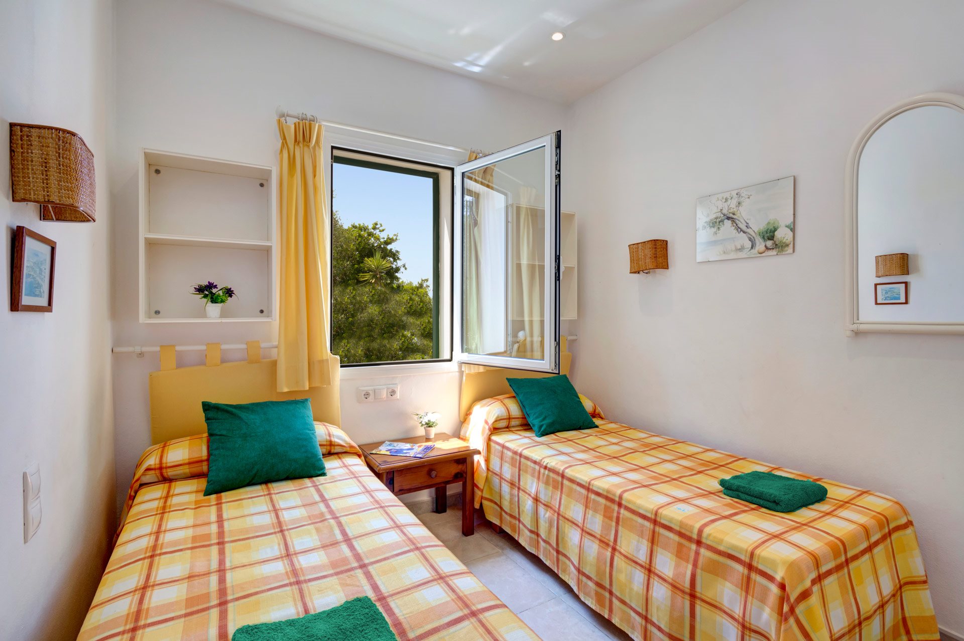 Villa Gecko In Santo Tomas, Menorca | Villa Plus