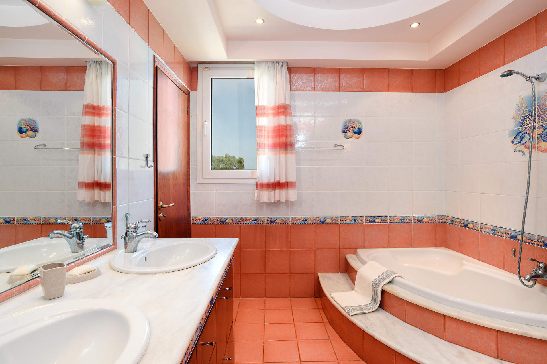 Villa Helios Rodos In Rhodes Town, Rhodes | Villa Plus