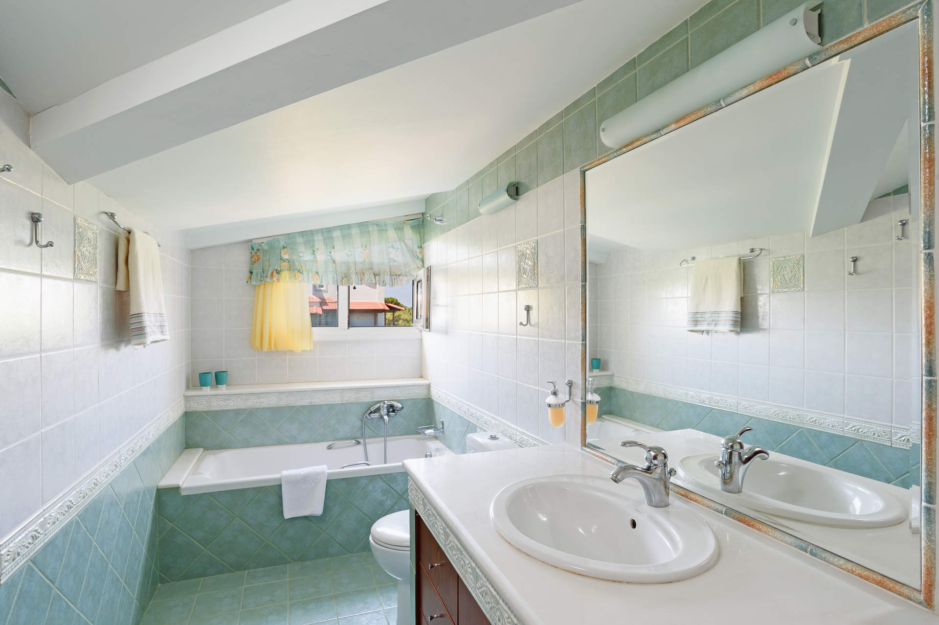 Villa Helios Rodos In Rhodes Town, Rhodes | Villa Plus