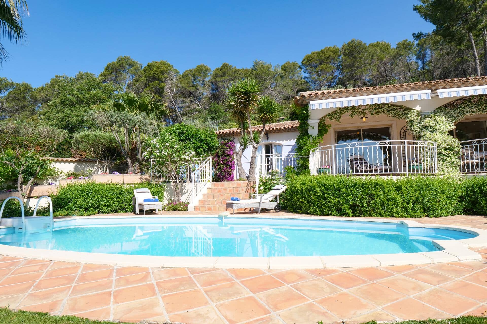 Villa des Vignes In Lorgues, French Riviera | Villa Plus