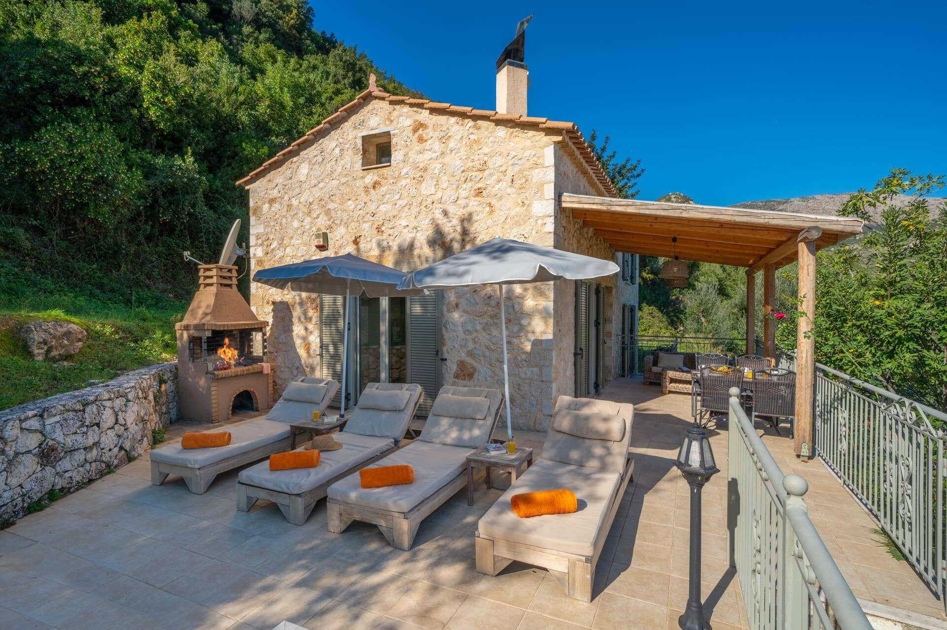 Villa Katelios Bay View In Katelios, Kefalonia | Villa Plus