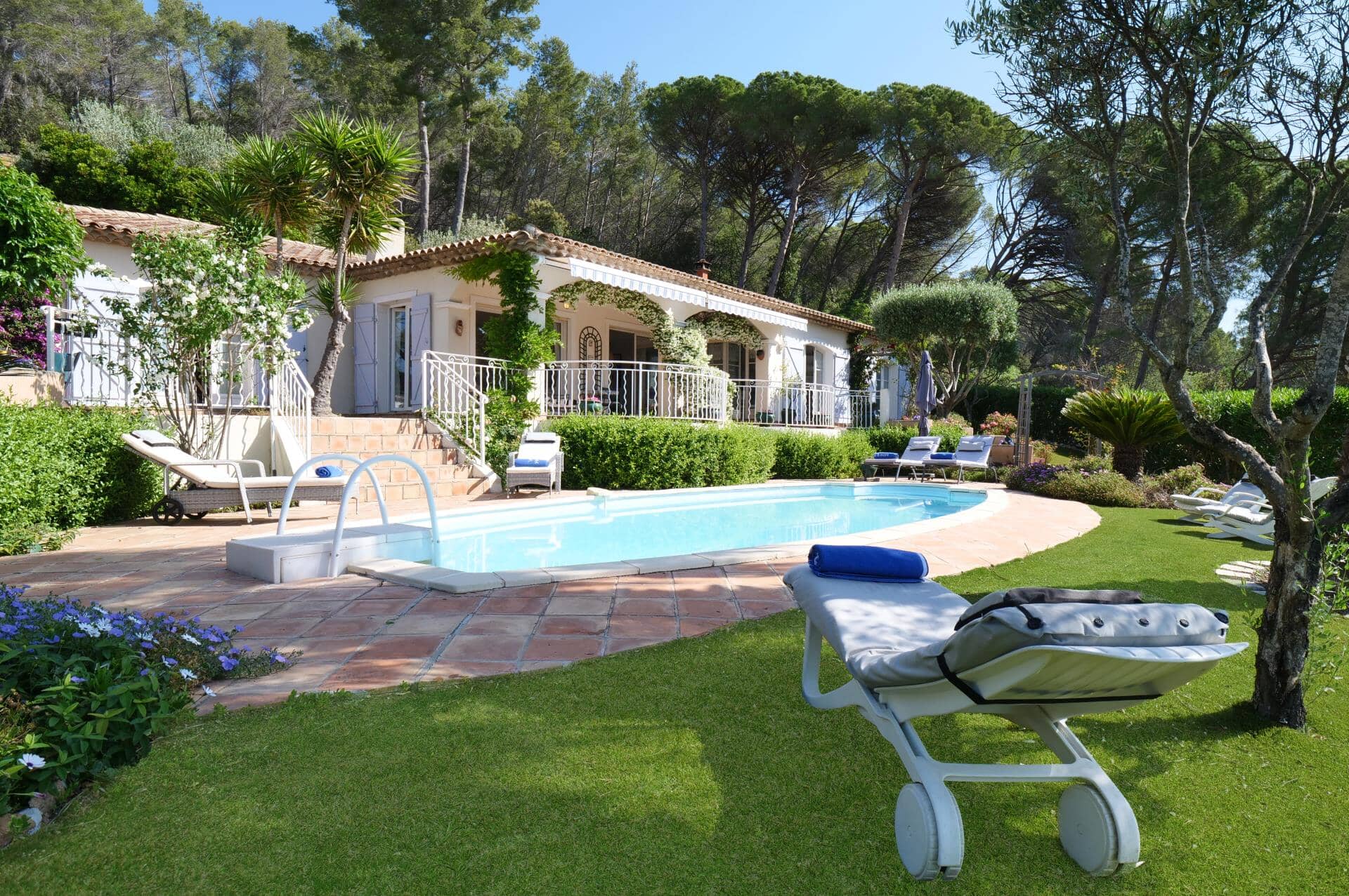 Villa des Vignes In Lorgues, French Riviera | Villa Plus