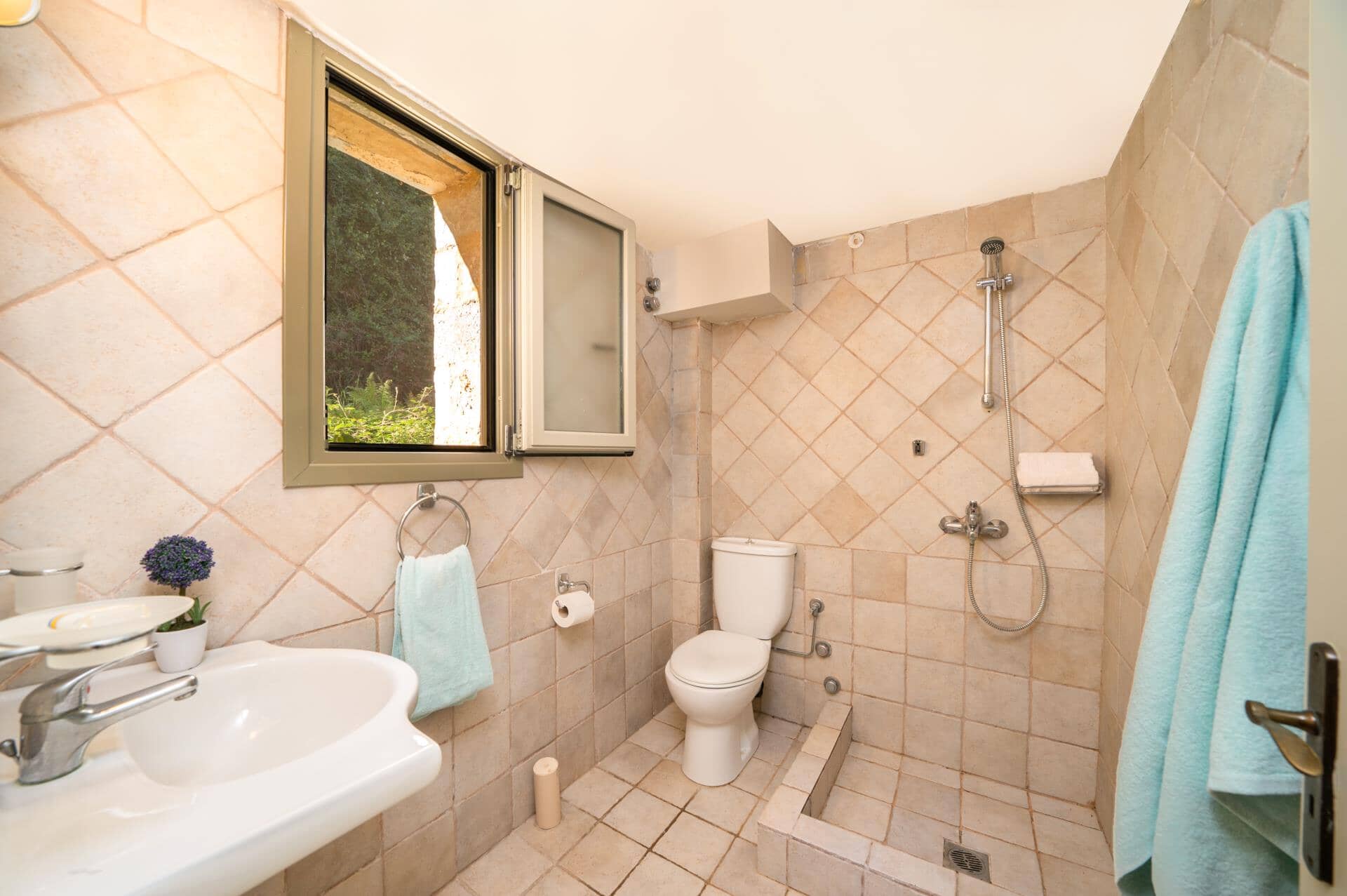 Villa Katelios Bay View In Katelios, Kefalonia | Villa Plus