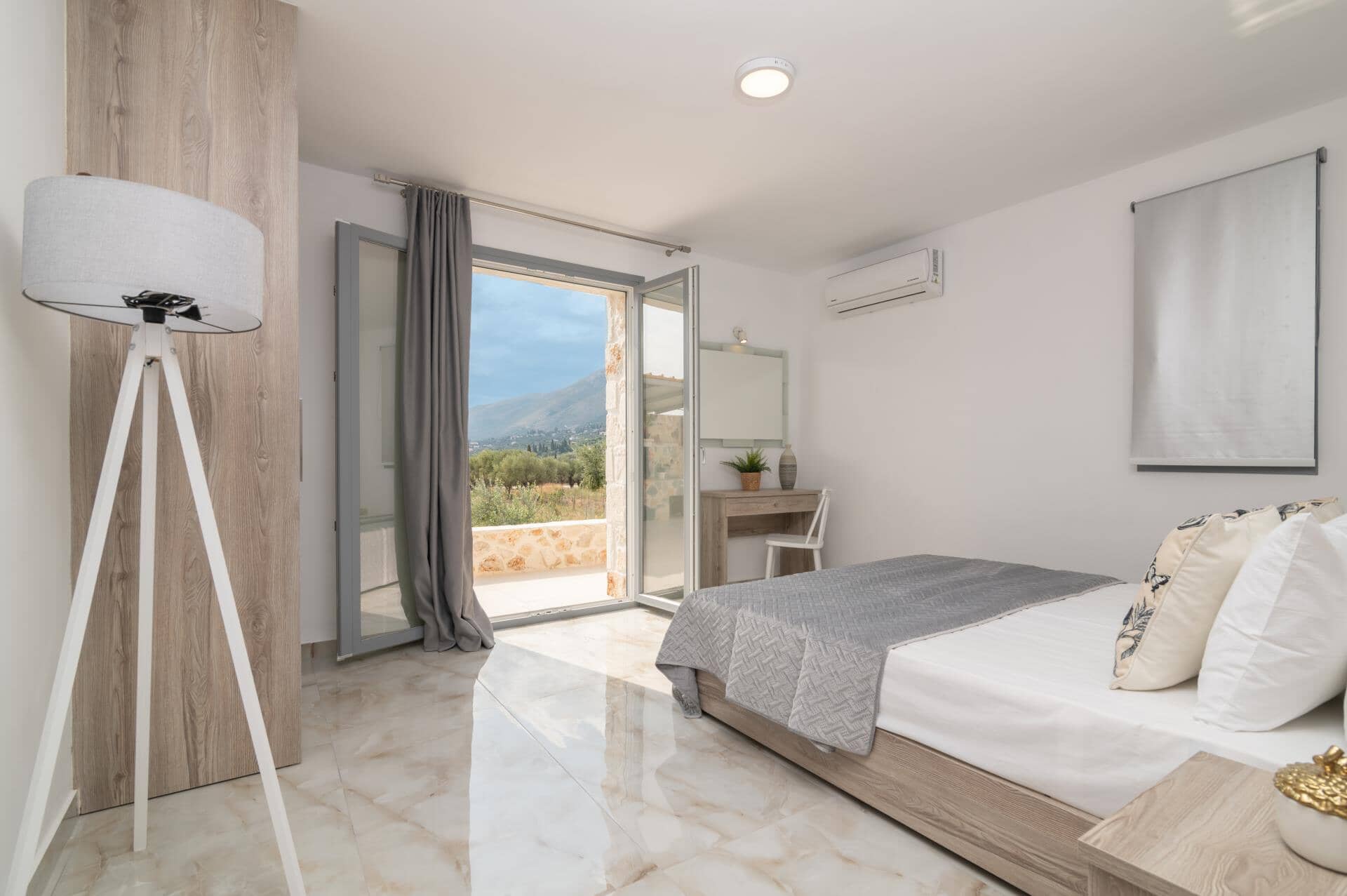 Villa Chrysso In Alykes, Zante | Villa Plus