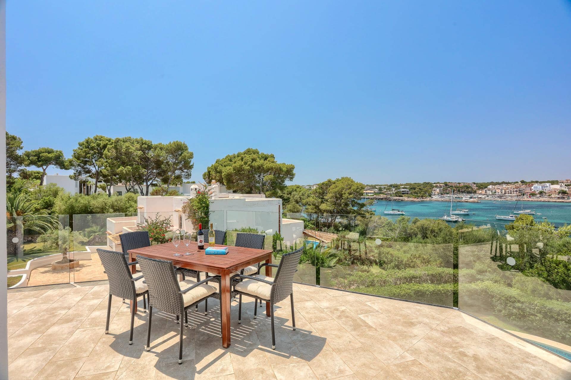 Villa Ses Arcades In Cala D'or, Majorca | Villa Plus