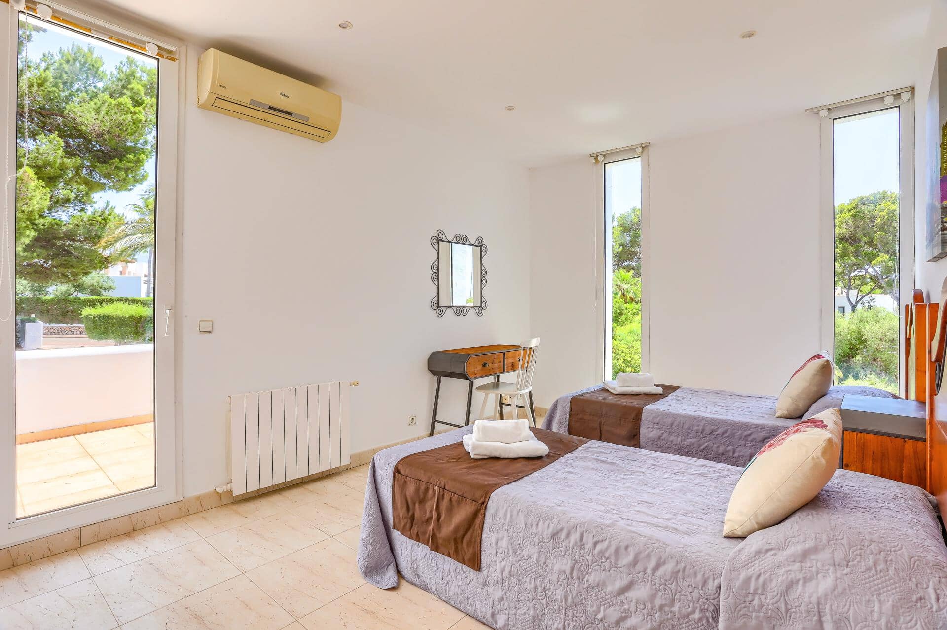 Villa Ses Arcades In Cala D'or, Majorca | Villa Plus