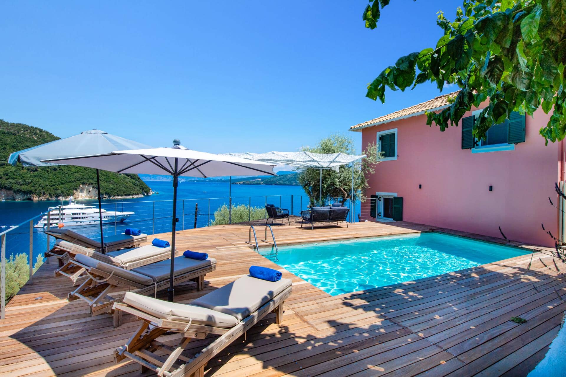 Villa Floisvos Desimi In Desimi, Lefkada | Villa Plus