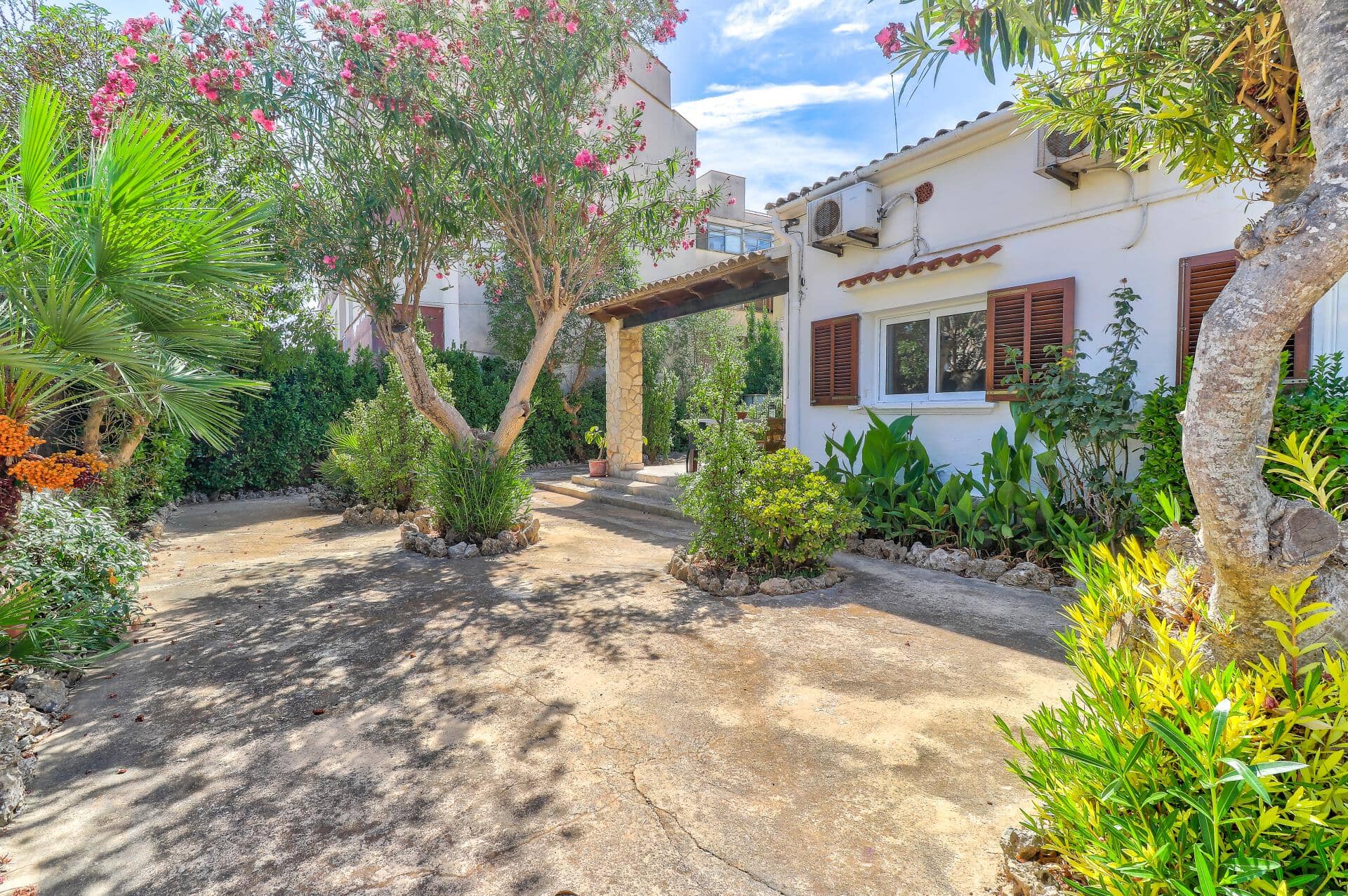 Villa Es Torrent In Alcudia, Majorca | Villa Plus